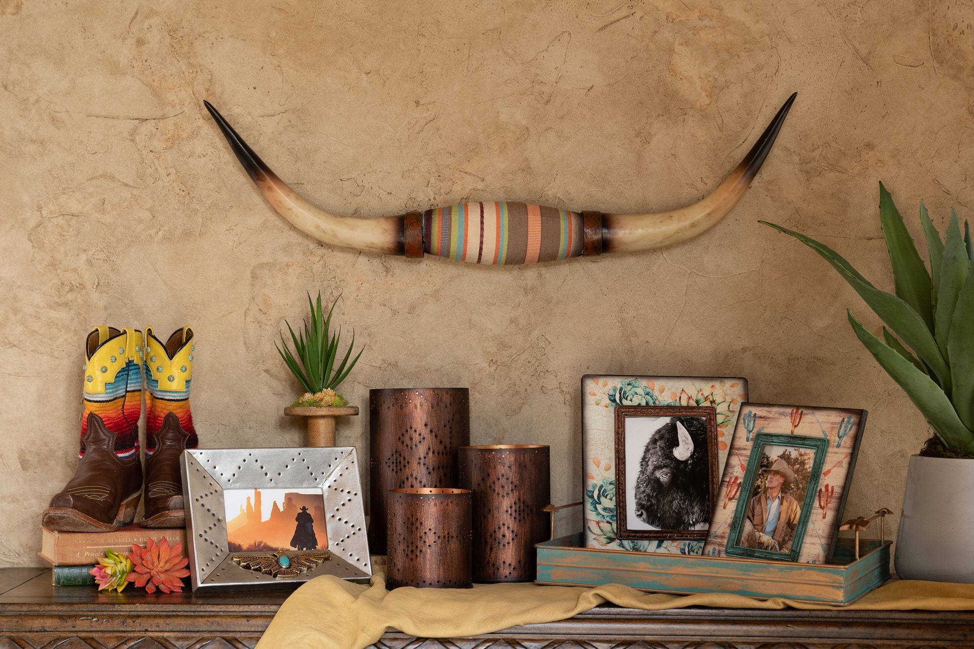 HiEnd Accents | Rustic Home Decor Collection