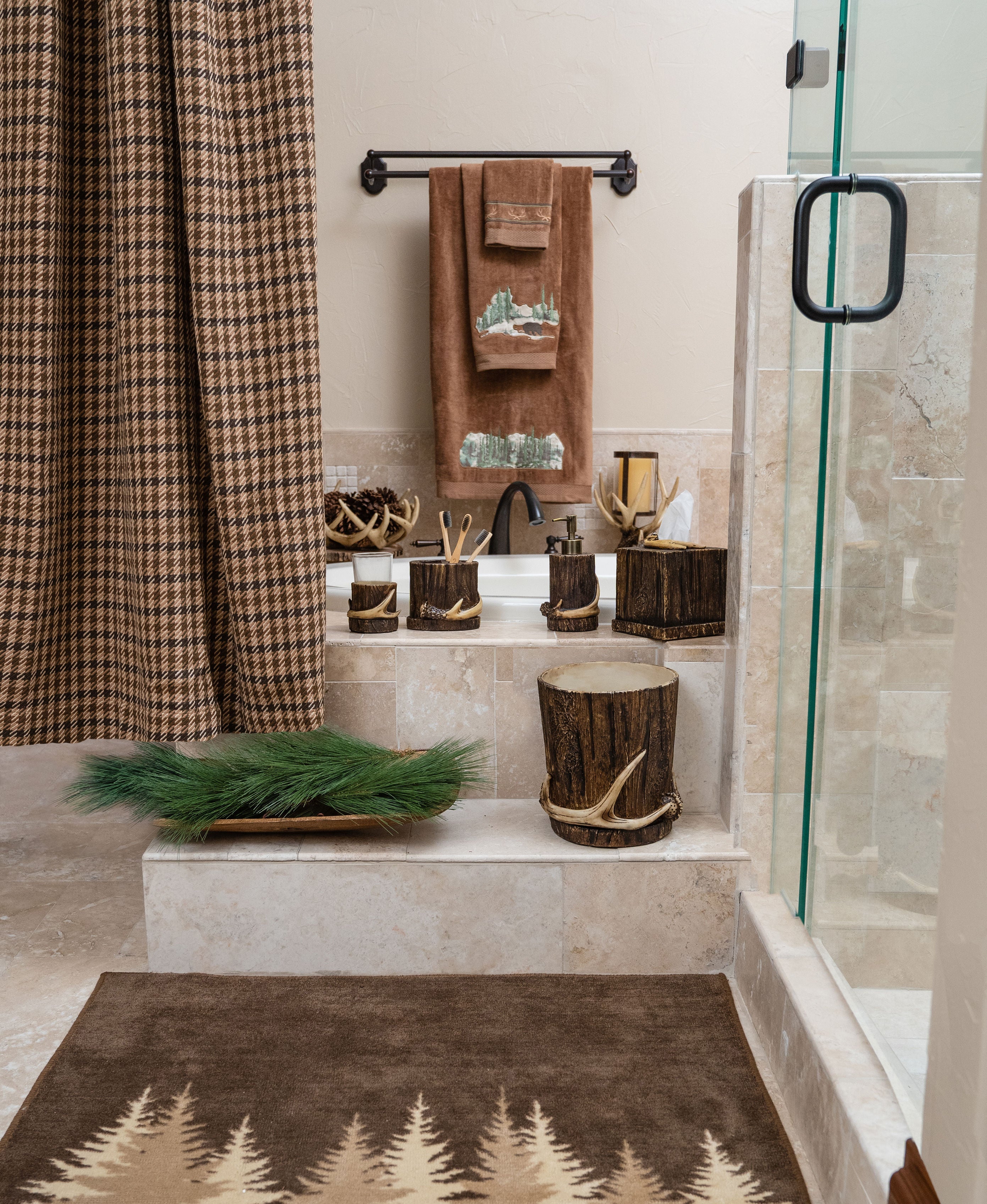 Bathroom Sets & Complete Lifestyle Bath Collections: HiEnd Accents