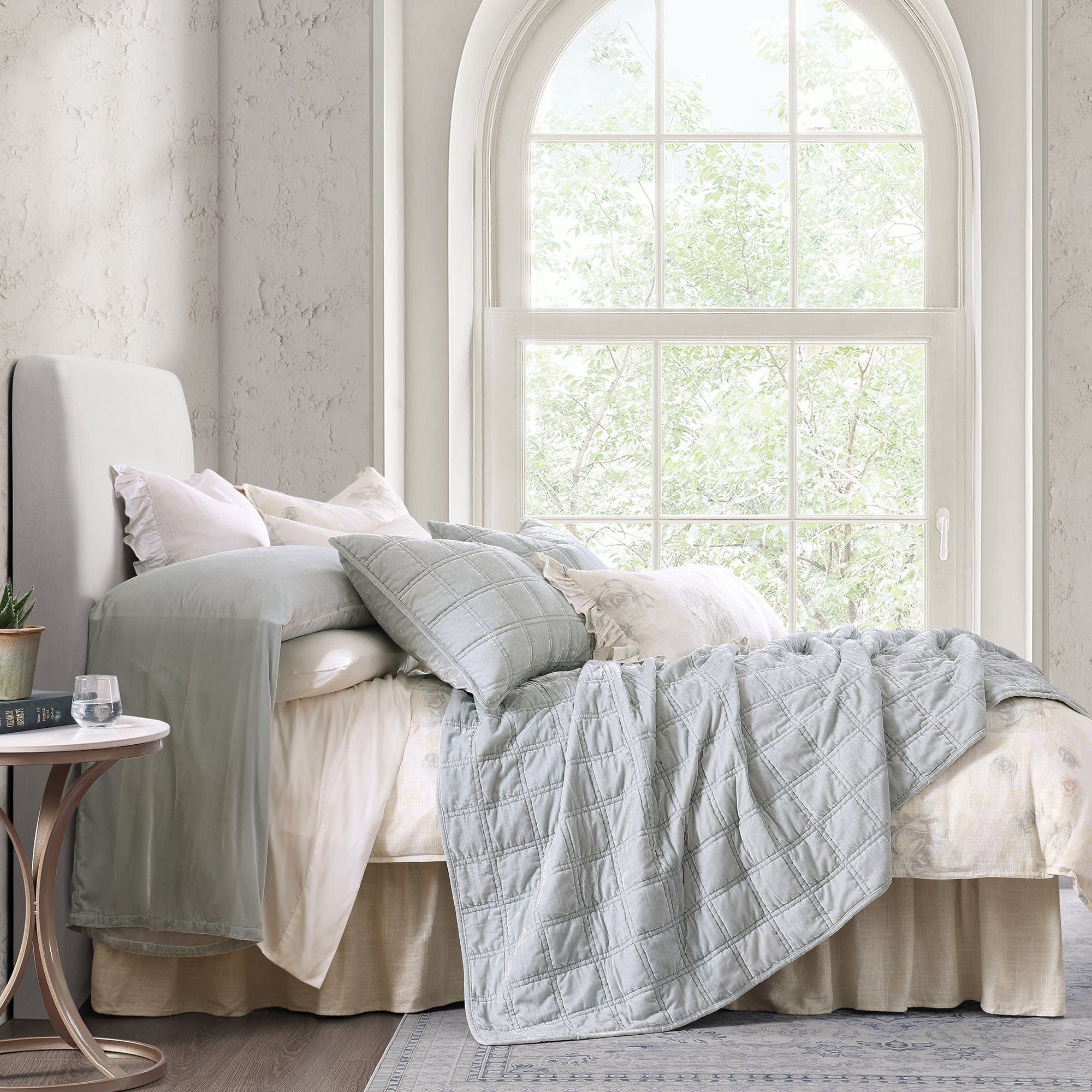 HiEnd Accents | Rosaline Washed Linen Bedding Set