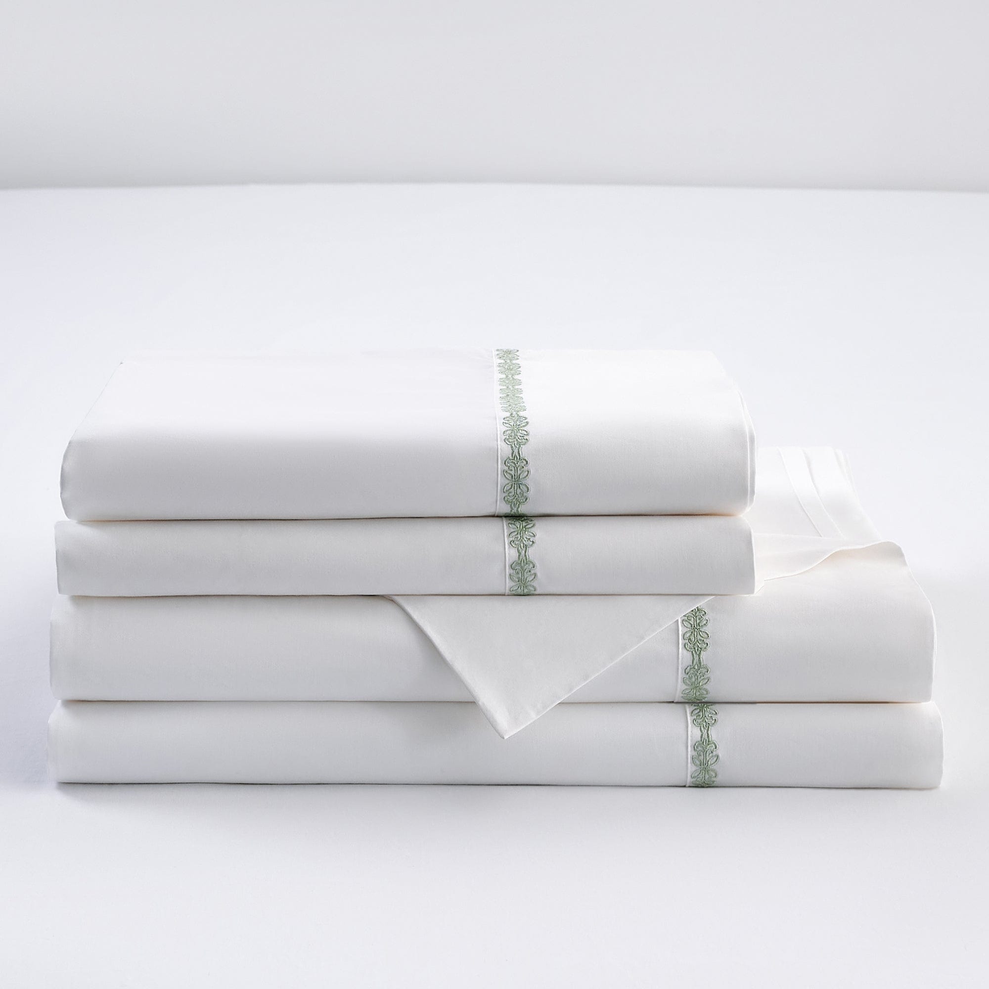350TC Laurel Embroidered Border Sheet Set | HiEnd Accents