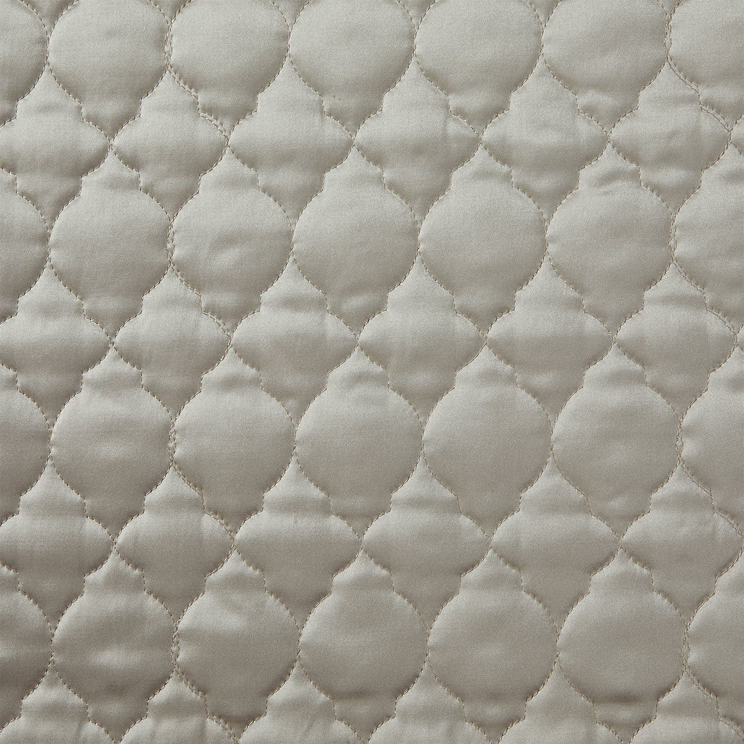 High Shine Satin Quilt | HiEnd Accents