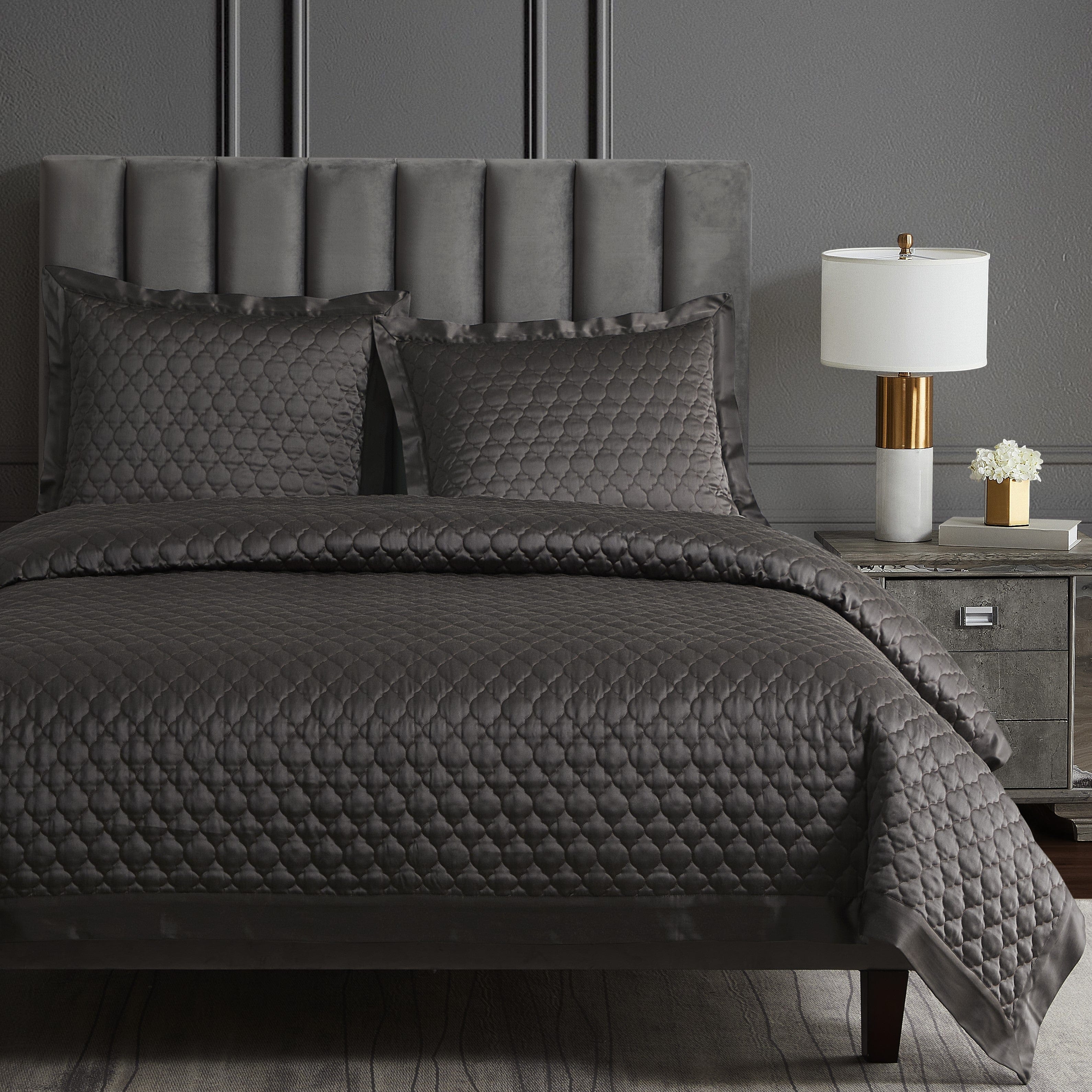 High Shine Satin Quilt | HiEnd Accents