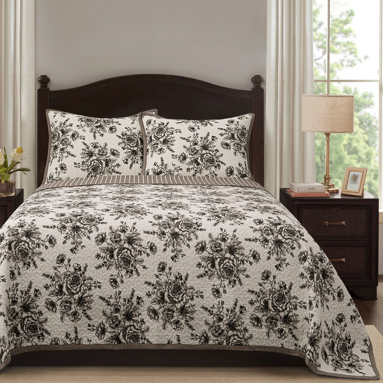 Lyla Reversible Floral Print Quilt Set | HiEnd Accents